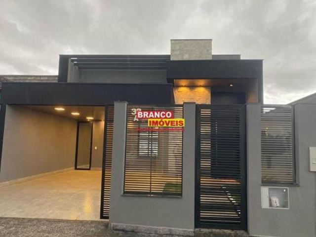 RUA 3, Belíssima casa alto padrão, Fachada moderna e imponente
