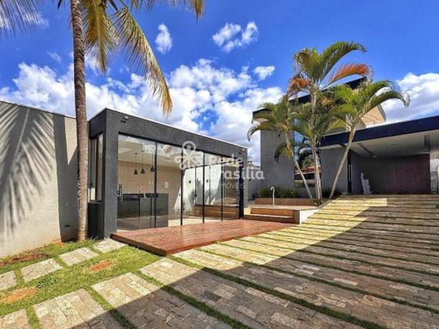 Rua 3, Casa Alto Padrão Térrea Residencial Floresta