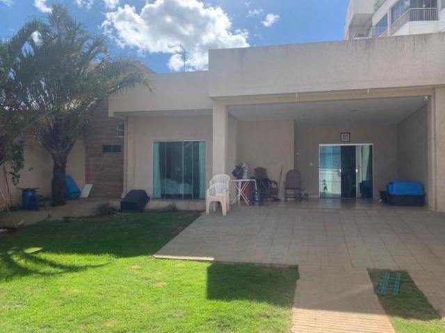 Rua 3C Casa condomínio fechado com 03 suítes, Localização muito boa, bem na marginal da Br! Top!