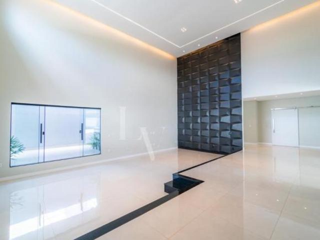 RUA 01 CASA TÉRREA MODERNA JOCKEY LOTE 800m²