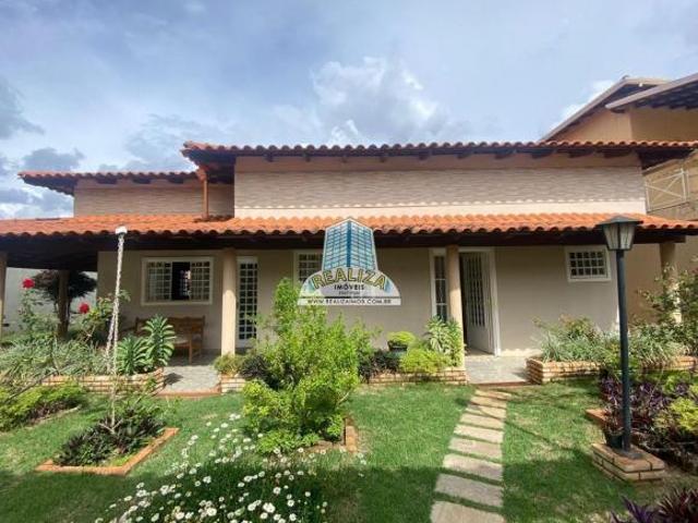 RUA 03 LOTE 800m² 4 QUARTOS CHURRASQUEIRA CONDOMÍNIO FECHADO