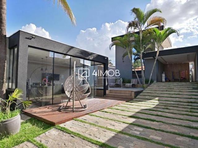 RUA 03, VICENTE PIRES, CASA ALTO PADRÃO TÉRREA, 3 QUARTOS, 2 SUITES CLOSET, ESCRITÓRIO!