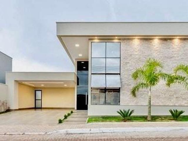 Rua 06 da Vicente Pires, com 4 Suítes, Casa Luxuosa dentro de Condomínio