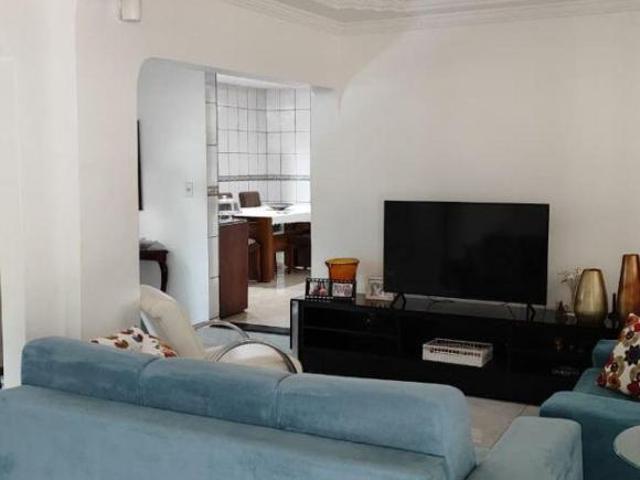 Rua 10 Casa em Condomínio de 3qts suíte na Laje Oportunidade!