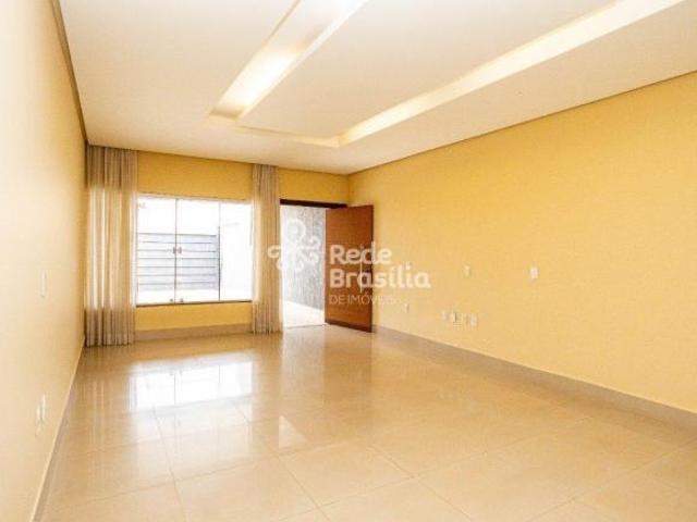 RUA 1 Joquei | Casa 6 Quartos sendo 6 Suítes com 6 Vagas de Garagem Cobertas Vicente Pires