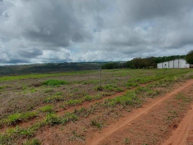 Rua 24, chácara 20.00 M/2, vista belíssima p o vale 61 991246747