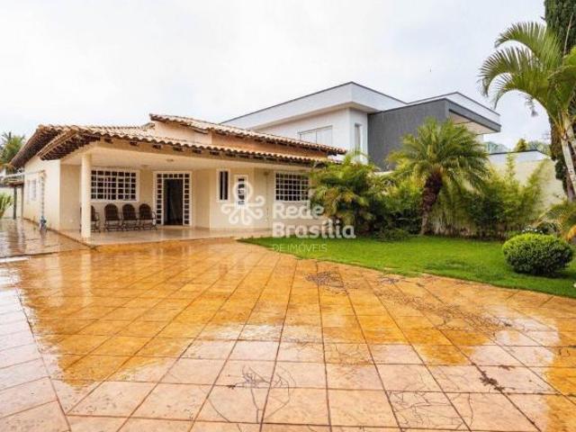 Rua 4 Condomínio Imperial Casa com 3 quartos suítes 1 vaga Vicente Pires