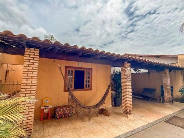 Rua 5 3 Quartos Super Quintal 400m Arborizada e Super Confortável. Oportunidade