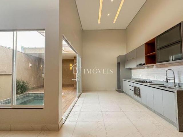 Rua 5 Vicente Pires | Casa Alto Padrão l Vista para o Parque de Águas Claras | Aceita Permuta