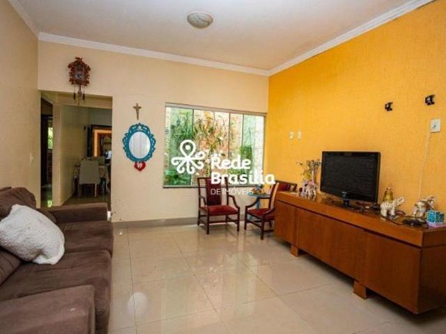 Rua 6 Chácara 277 | Casa Térrea 3 Quartos sendo 1 suíte com 3 Vagas de Garagem Coberta Aceita Perm