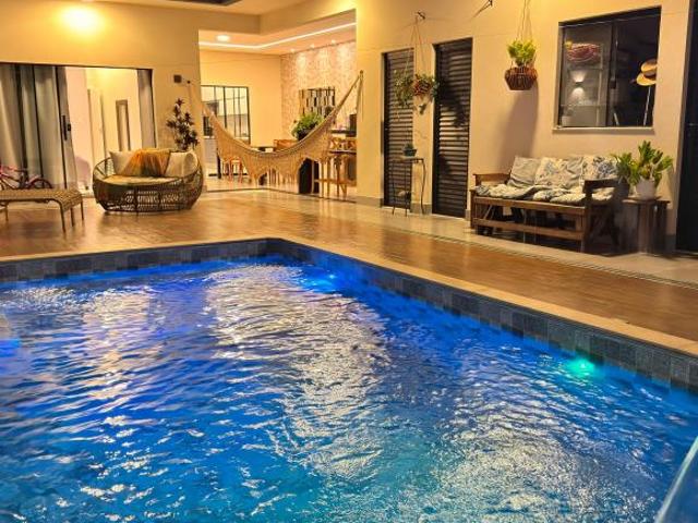 Rua 8, Vicente Pires, 3 Suítes, Closet, Alto Padrão, Piscina, Churrasqueira