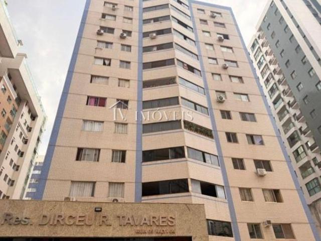 RUA 9 NORTE AGUAS CLARAS DIRCEU ROCHA TAVARES NASCENTE COM VARANDA