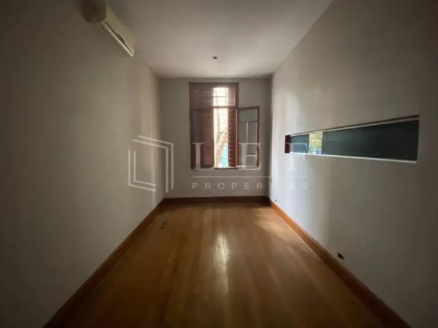 Rua Cardoso de Almeida Perdizes