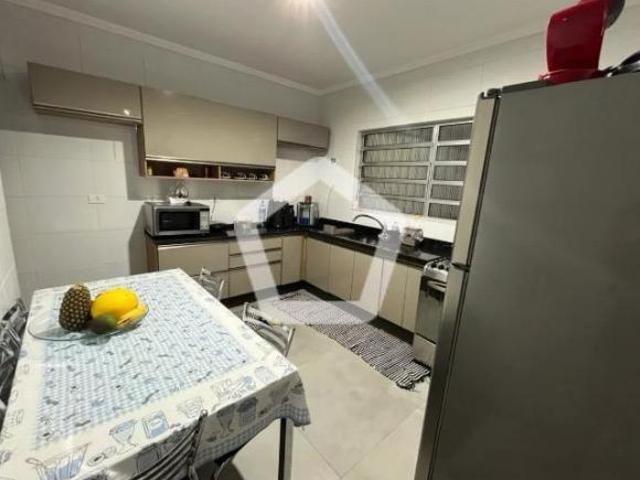 Rua Ada Bertelli Frasson, 67 Brasilândia