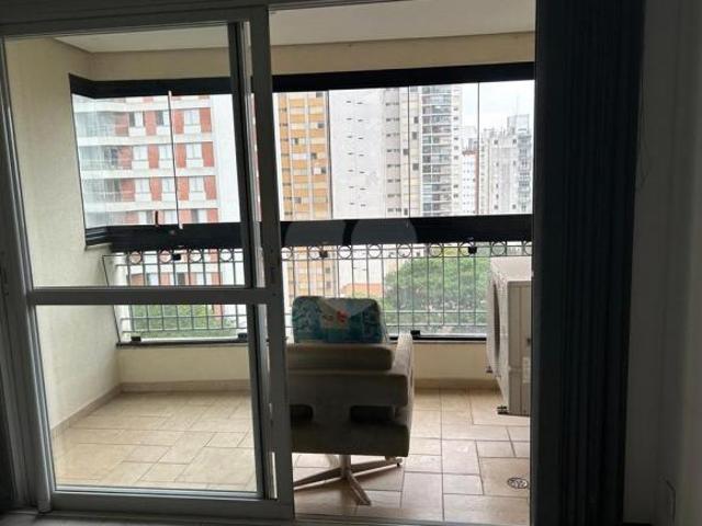 Rua Alves Guimarães, 718