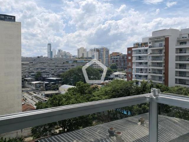 Rua Fradique Coutinho, 980 Pinheiros