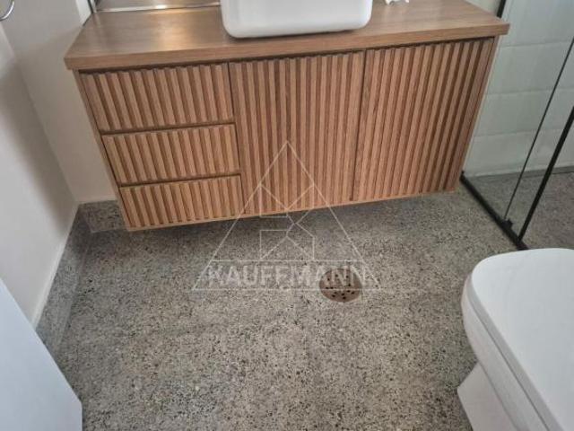 Rua Sampaio Vidal prédio de 3 andares exclusivo, com vista cinematográfica reformado oportunidade