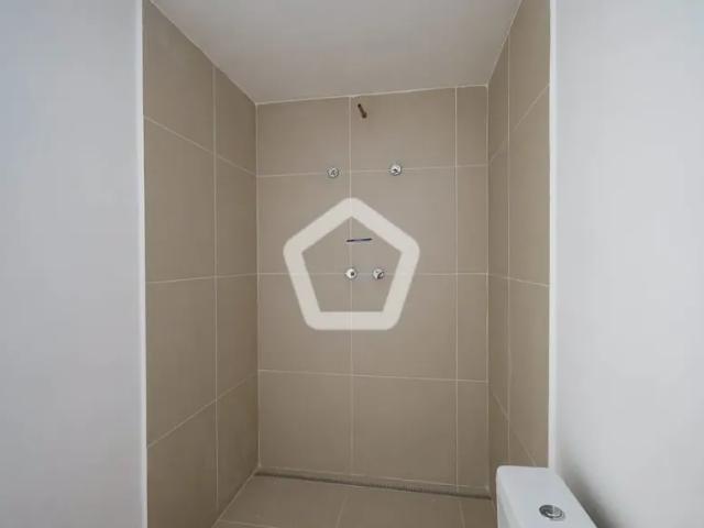 Apartamento de 3 suites com 4 banheiros em Tucuruvi, SP Venda