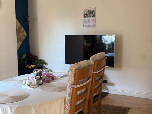 Ruabon Road Room 1