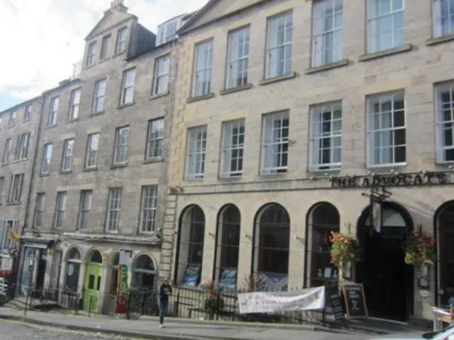 Ruan Mai Thai Massage Therapy, Blair Street, City of Edinburgh, EH1 1QR, United Kingdom | 2 bed apartment for rent #137558788 | Rentberry