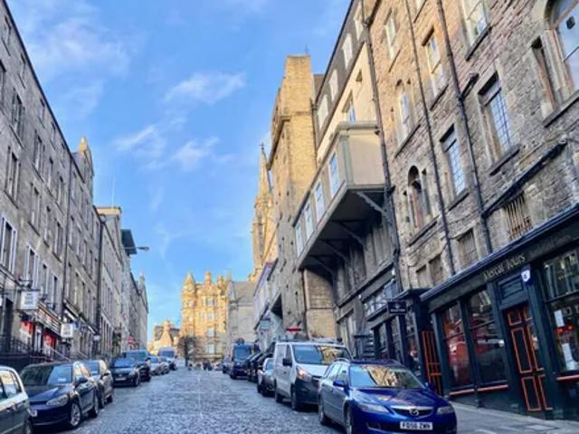Ruan Mai Thai Massage Therapy, Blair Street, City of Edinburgh, EH1 1QR, United Kingdom | 2 bed apartment for rent #167788621 | Rentberry