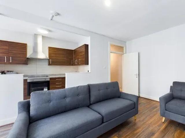 Ruan Mai Thai Massage Therapy, Blair Street, City of Edinburgh, EH1 1QR, United Kingdom | 2 bed house for rent #167777692 | Rentberry