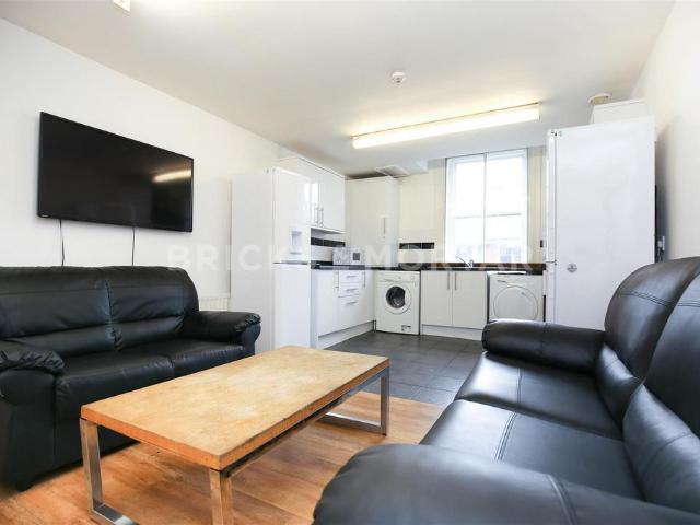 Rubicon House, Newcastle Upon Tyne NE1 6 bed flat to rent £2,340 pcm £540 pw