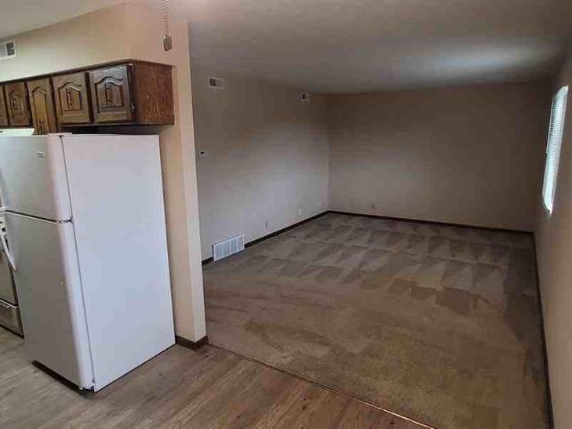 Rubin 14 1 Bedroom Apartment for Rent at 14 RUBIN 14, Omaha, NE 68105 Hanscom Park