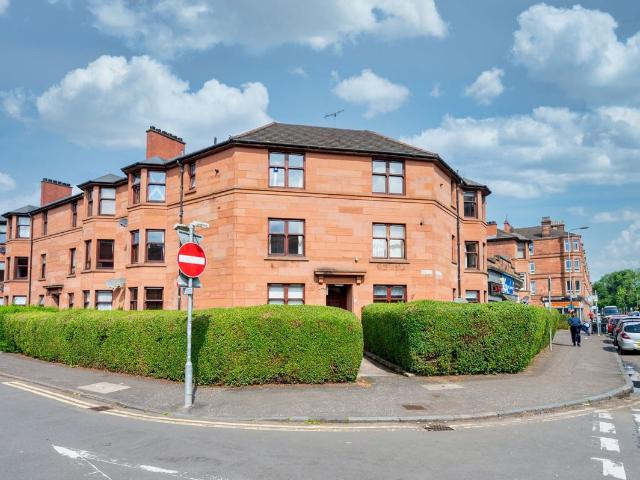 Ruel Street, Mount Florida, Glasgow G44, 2 bed flat to rent, £1,100 pcm | PrimeLocation