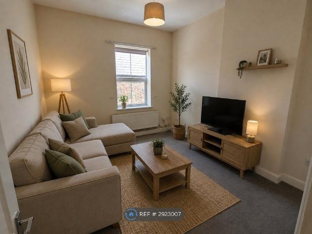 Rugby House, Malvern WR14, 2 bed flat to rent, £760 pcm | PrimeLocation
