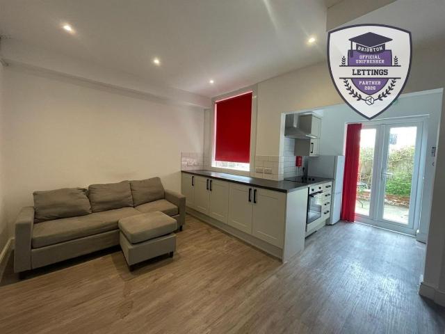 Rugby Place, Brighton BN2, 6 bed terraced house to rent, £3,510 pcm | PrimeLocation