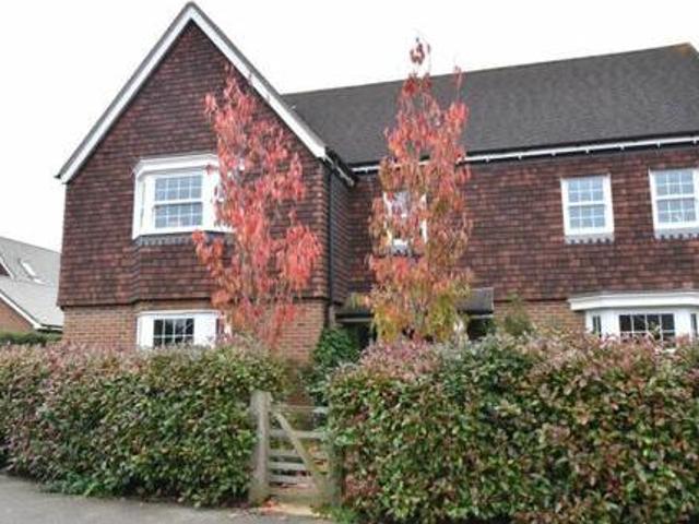 Ruglys Way, Charing, 4 Bedroom Detached