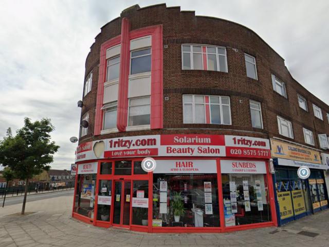 Ruislip Road, Greenford UB6 3 bed flat to rent £1,990 pcm £459 pw