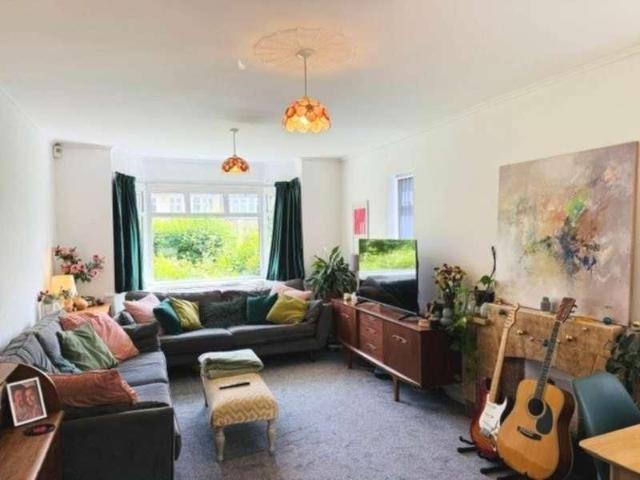 Rupert Avenue, High Wycombe, HP12