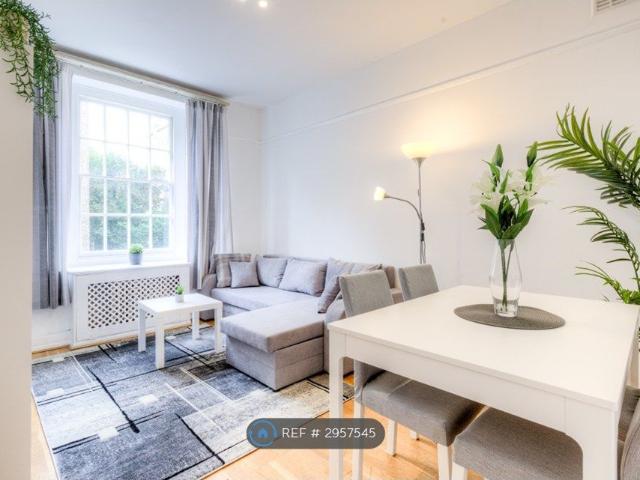 Rupert House, London SW5, 2 bed flat to rent, £2,975 pcm | PrimeLocation