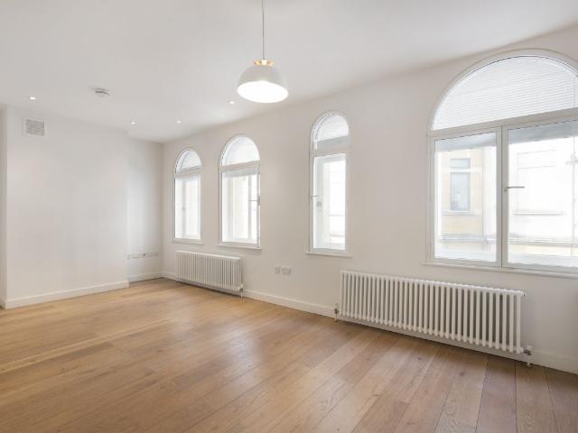 Rupert Street, Chinatown W1D, 2 bed flat to rent, £3,683 pcm | PrimeLocation