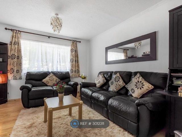 Rupert Walk, Reading RG1, 2 bed terraced house to rent, £1,650 pcm | PrimeLocation