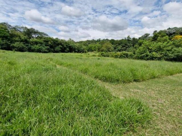 Rurais com 2 quartos e 24000 m² à venda em Chácaras Jardim Colibri