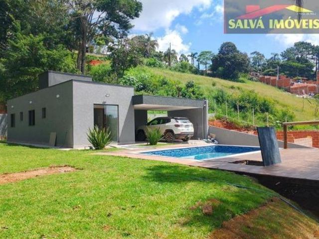 Casa à venda no Portão