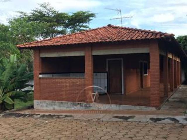Rural chacara com 5 quartos Bairro Portal das Laranjeiras em Araraquara