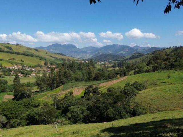 Rural de 5 Hectares à Venda no Paiol Grande São Bento do Sapucaí