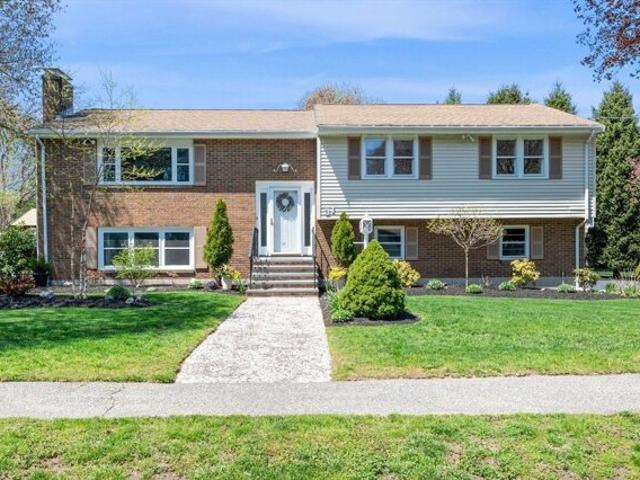 Rustic Ln, Reading, Home For Sale