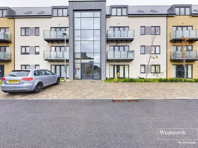 Ruston Close, Reading, Berkshire RG2, 2 bed flat to rent, £1,650 pcm | PrimeLocation