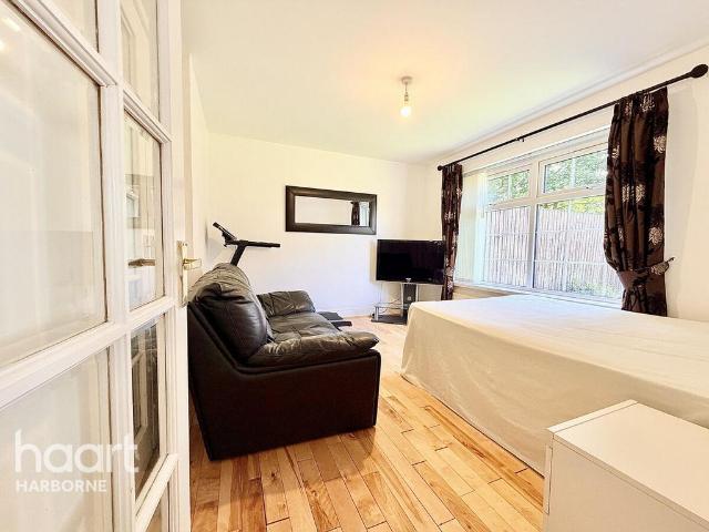 Ruston Street, Birmingham 4 bed semi detached house to rent £1,895 pcm £437 pw