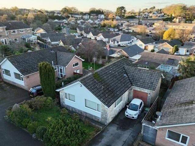 Rushcombe Way, Corfe Mullen, 2 Bedroom Detached