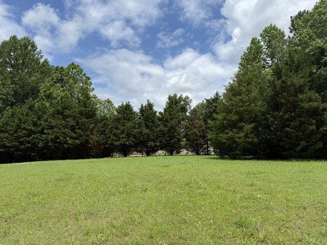 Rushbrook Cir, Tullahoma, TN 37388