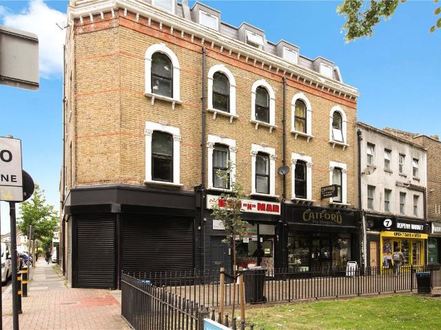 Rushey Green, Catford SE6, 2 bed flat to rent, £2,000 pcm | PrimeLocation