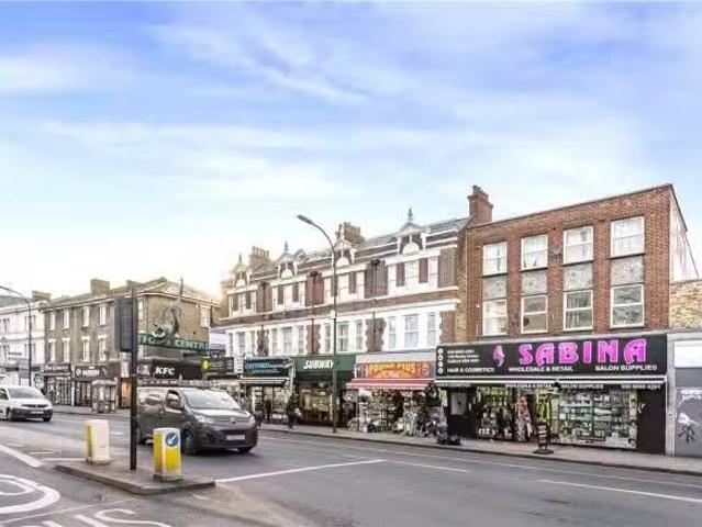 Rushey Green, London, SE6 4HQ