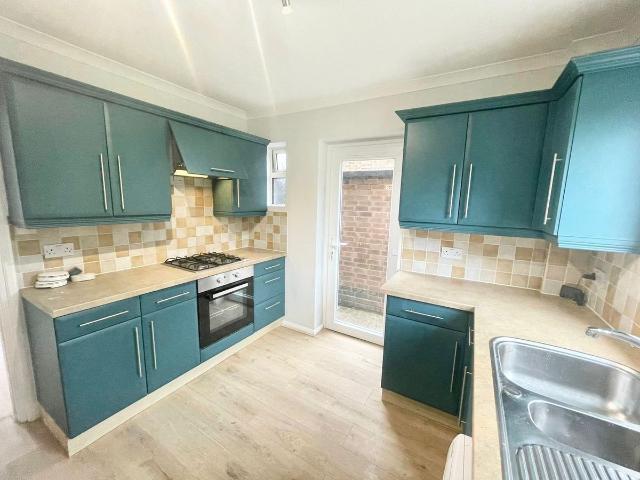 Rushford Drive, Nottingham NG8, 3 bed semi detached house to rent, £1,350 pcm | PrimeLocation