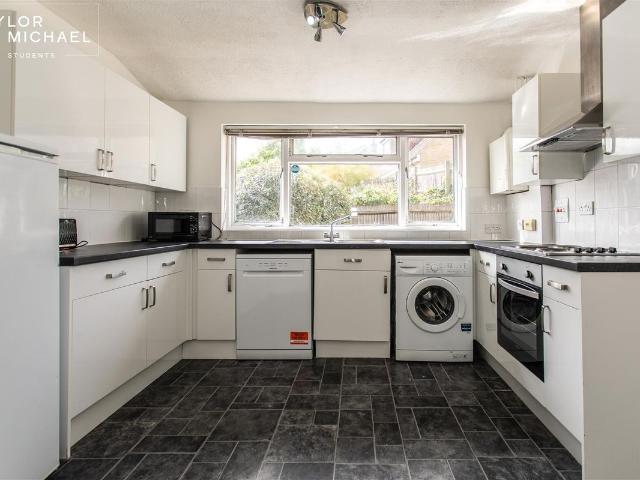 Rushlake Road, Brighton BN1, Room to rent, £700 pcm | PrimeLocation